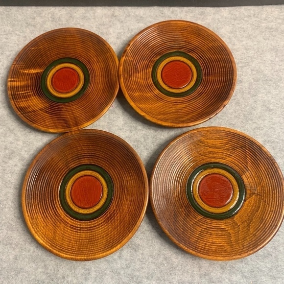 Dining | Vintage Wooden Coasters Set Of Four Thailand Great Condition 5 ...